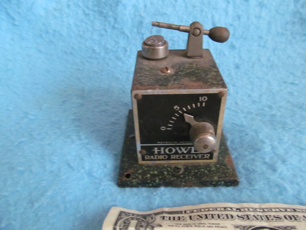 Howe-crystal-radio - IARCHS Radio Collector Club