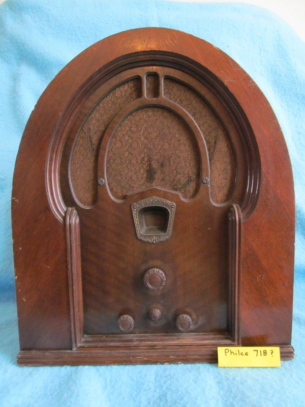 Philco-model-71B - IARCHS Radio Collector Club