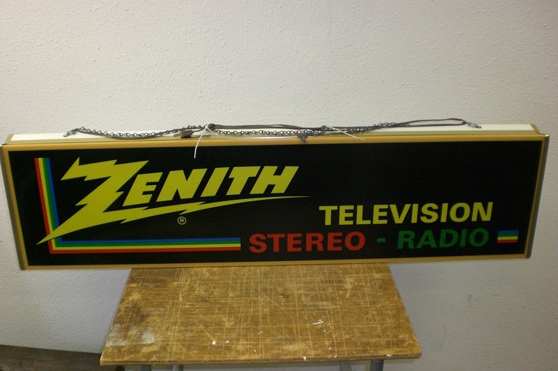 Zenith-fluorescent-sign - IARCHS Radio Collector Club
