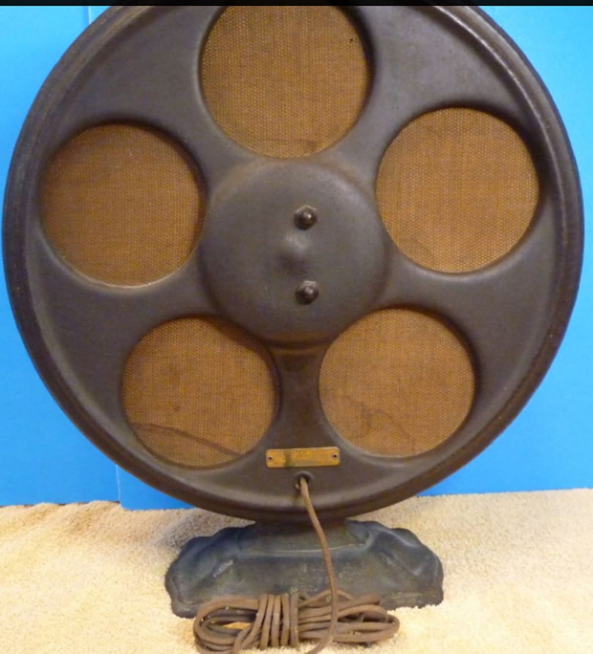 Atwater Kent model E rear view - IARCHS Radio Collector Club