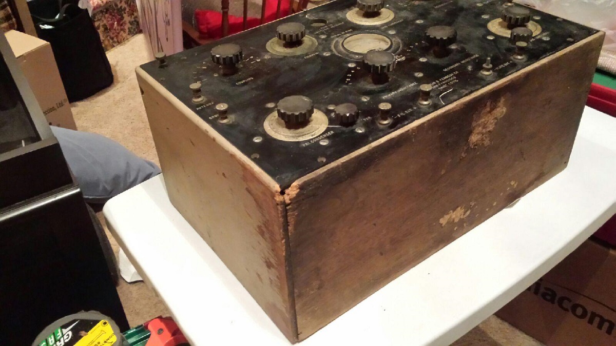 Colin B. Kennedy Type 110 cabinet view - IARCHS Radio Collector Club