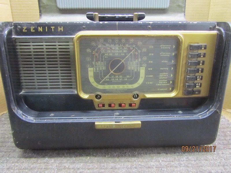 Zenith model H500 radio - IARCHS Radio Collector Club