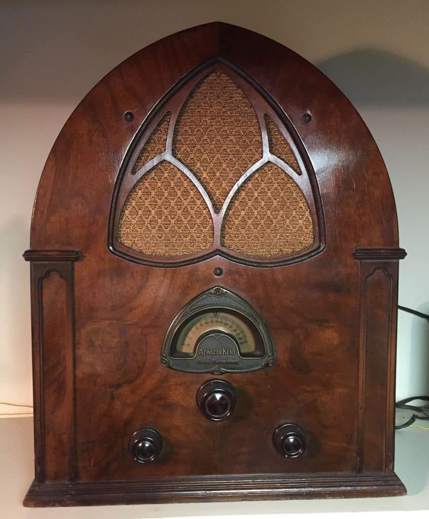 Atwater Kent Model 84 Cathedral - IARCHS Radio Collector Club
