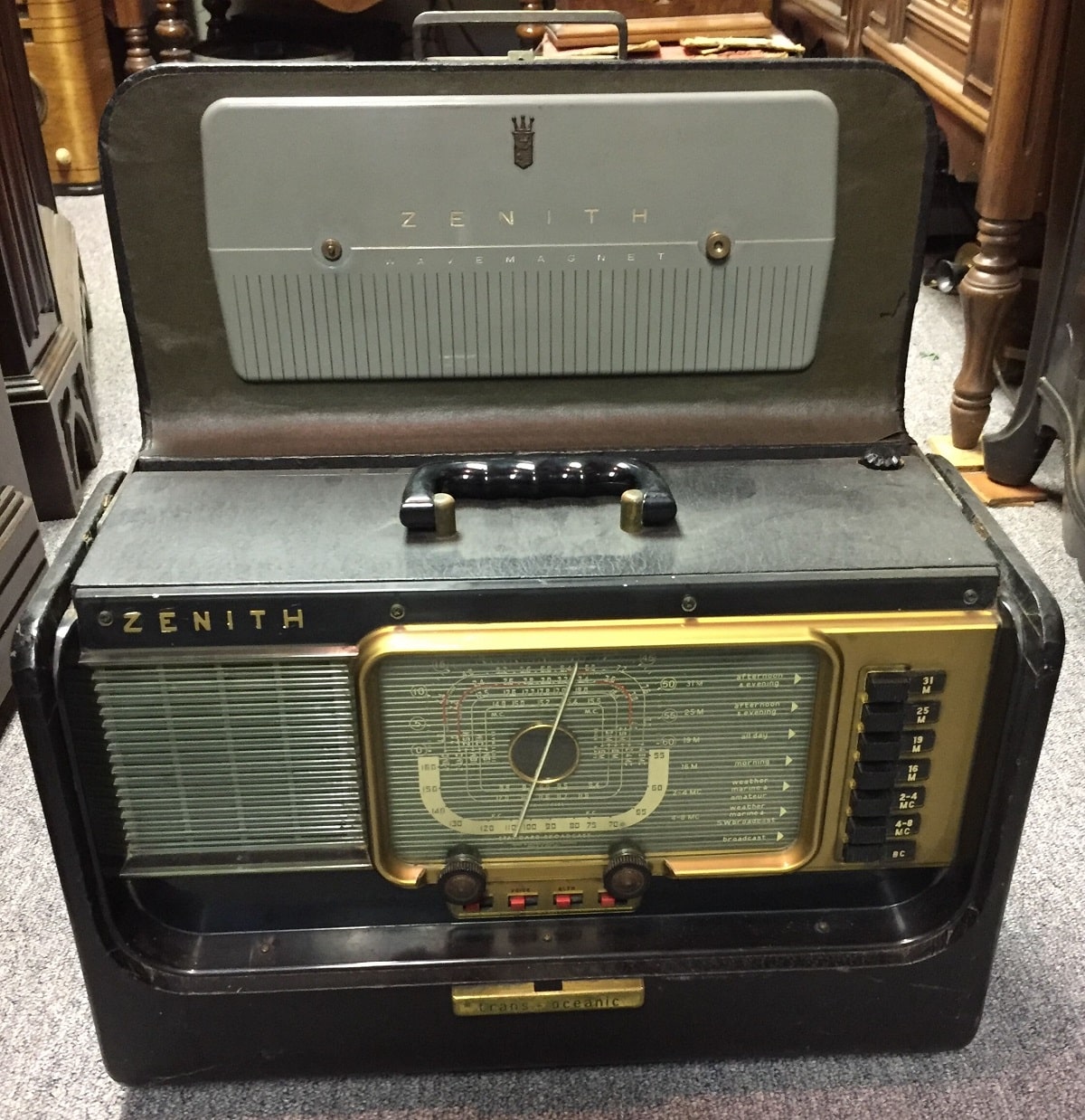 Zenith Model H500 Transoceanic - IARCHS Radio Collector Club
