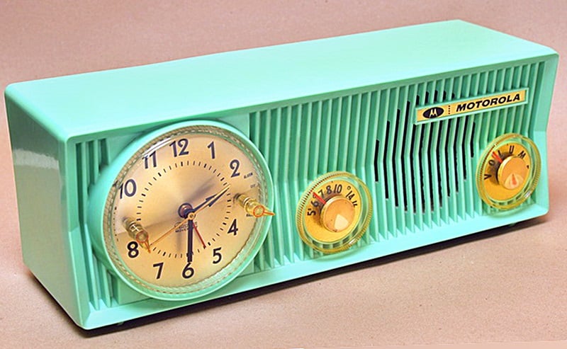 Motorola 57CS Clock Radio - IARCHS Radio Collector Club