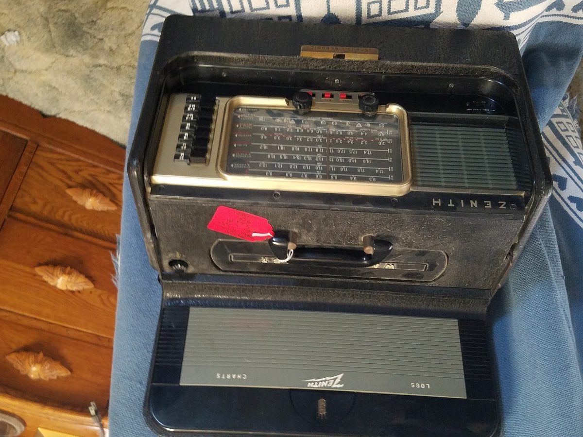 Zenith L600 Transoceanic - IARCHS Radio Collector Club