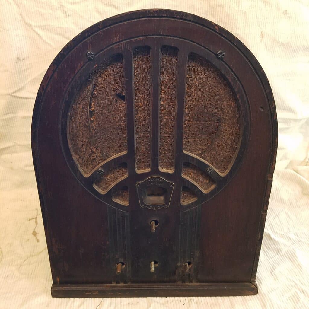 Philco 60B - IARCHS Radio Collector Club