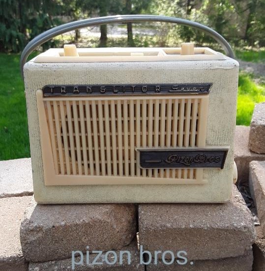 Pizon Bros Translitor Seven - IARCHS Radio Collector Club