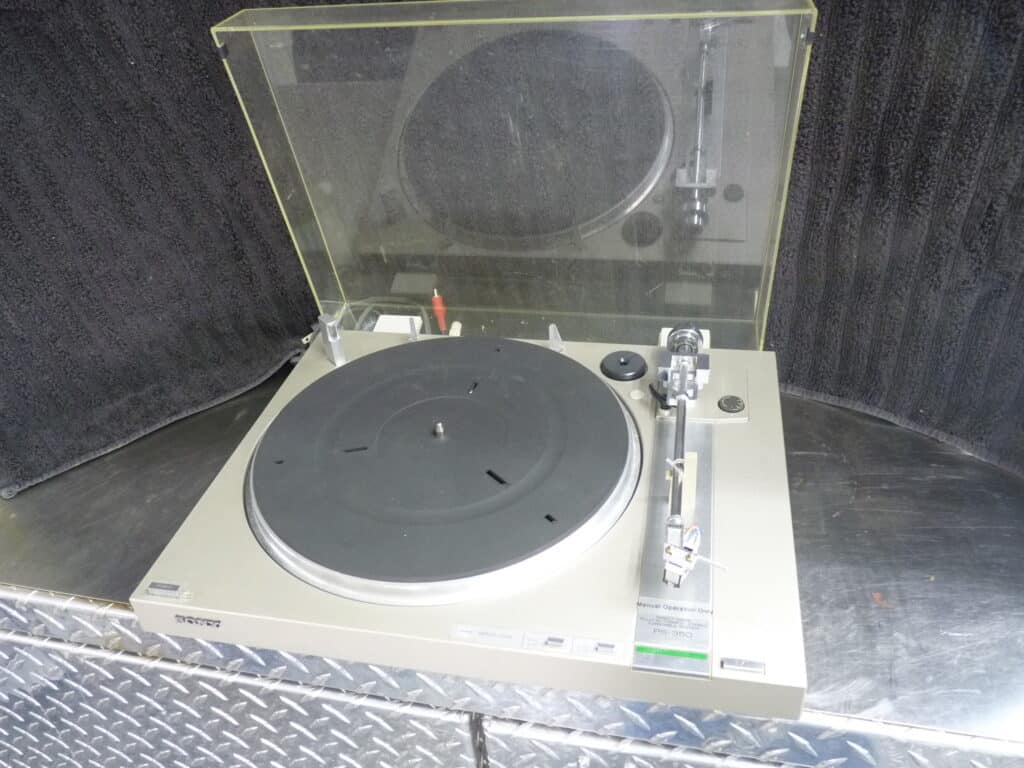 Sony-PS-350-with-Audio-Technica-cart - IARCHS Radio Collector Club