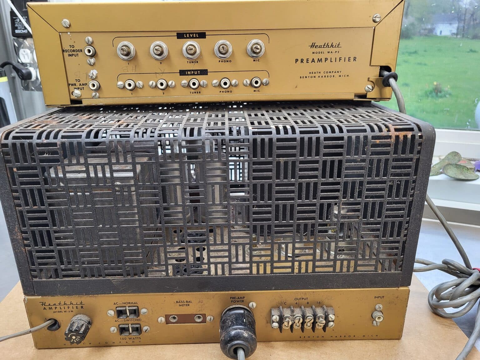 Vintage Audio Auction preview pictures - IARCHS Radio Collector Club