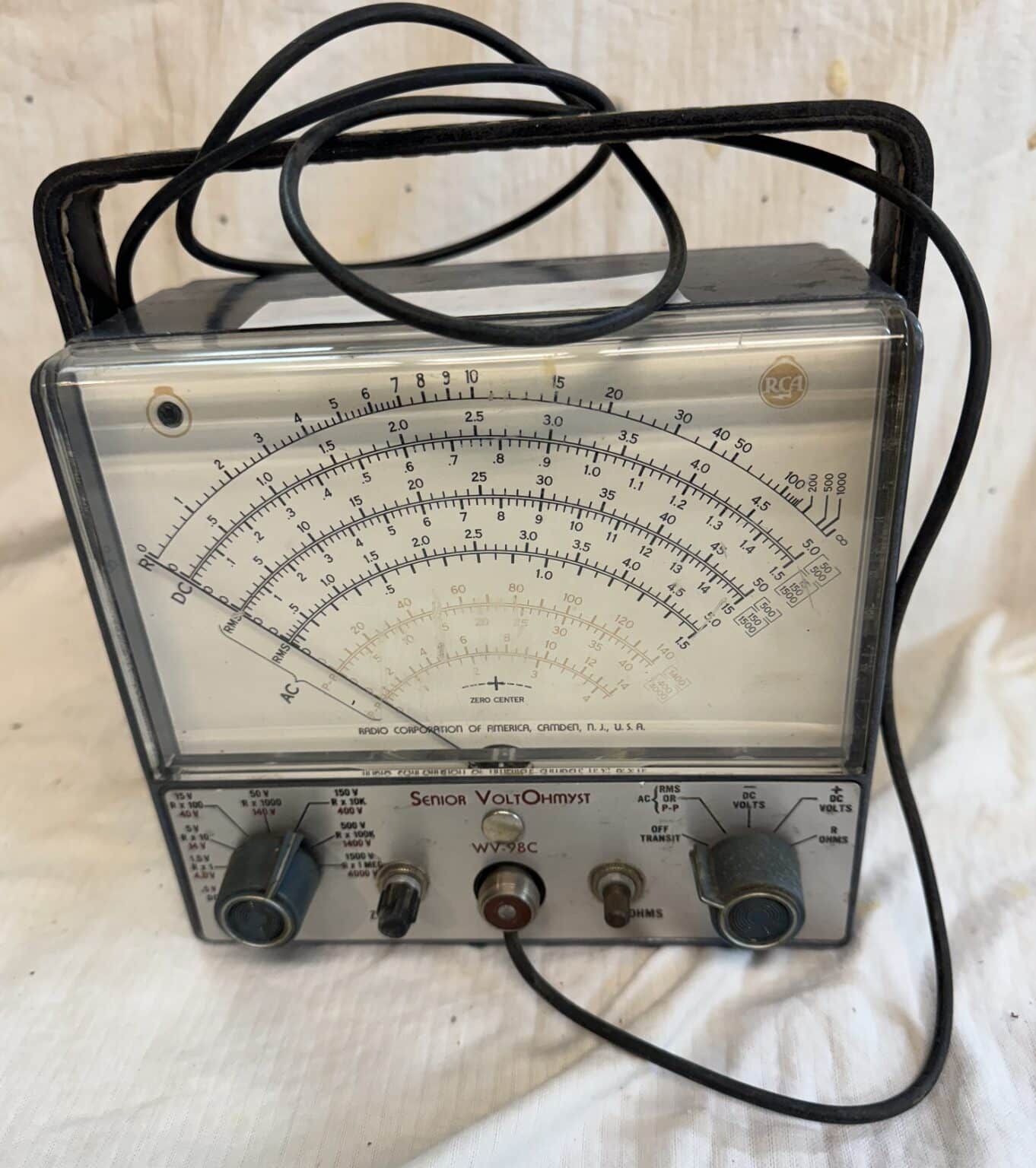 Ham Radio & Test Equipment Auction Preview Pictures - IARCHS Radio ...