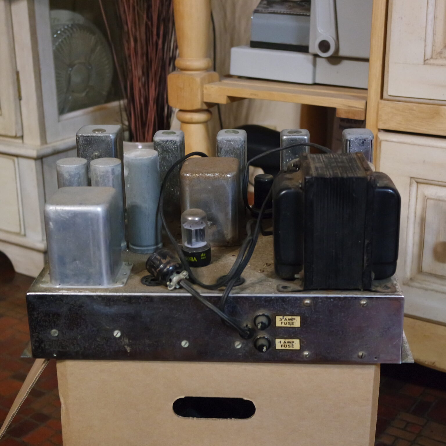 2024 Auction Pictures - IARCHS Radio Collector Club